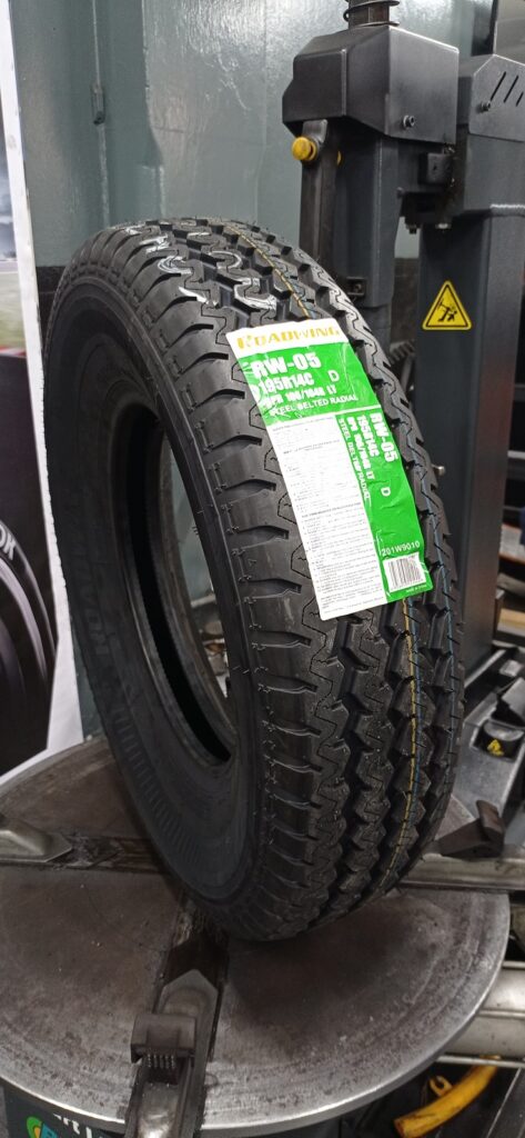Llantas 205/55 R16 Roadwing RW581